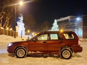 Subaru Forester 2006 in Telschi, with an engine capacity of 2.00 L and mileage of 279 thousand km for 3450 €, photo 18 on AUTOMOTO.COM.LV