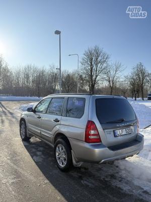 Subaru Forester 2006 Panevēža, ar dzinēja tilpumu 2.50 L un nobraukumu 200 tūkst. km par 2350 €, foto  vietnē AUTOMOTO.COM.LV