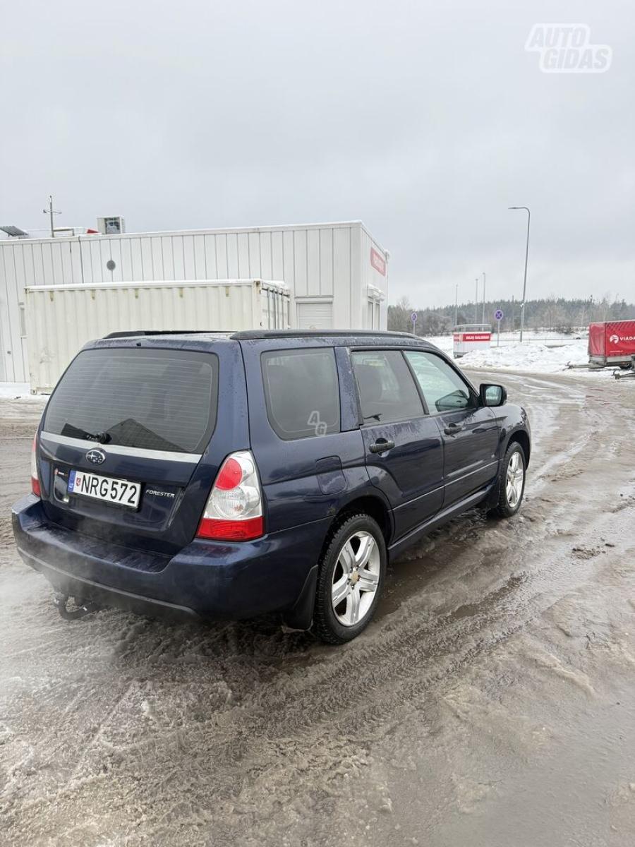 Subaru Forester 2006 Viļņa, ar dzinēja tilpumu 2.50 L un nobraukumu 260 tūkst. km par 3350 €, foto 3 vietnē AUTOMOTO.COM.LV