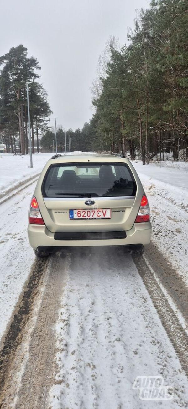 Subaru Forester 2006 Jurbarkas, ar dzinēja tilpumu 2.50 L un nobraukumu 172 tūkst. km par 4900 €, foto 5 vietnē AUTOMOTO.COM.LV