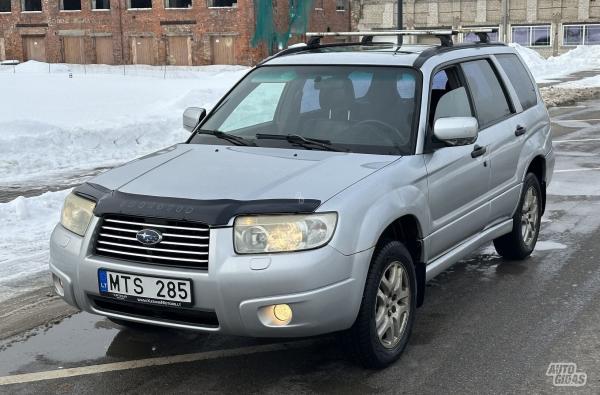 Subaru Forester 2006 in Siauliai, with an engine capacity of 2.00 L and mileage of 430 thousand km for 2250 €, photo 1 on AUTOMOTO.COM.LV