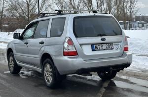 Subaru Forester 2006 in Siauliai, with an engine capacity of 2.00 L and mileage of 430 thousand km for 2250 €, photo 7 on AUTOMOTO.COM.LV