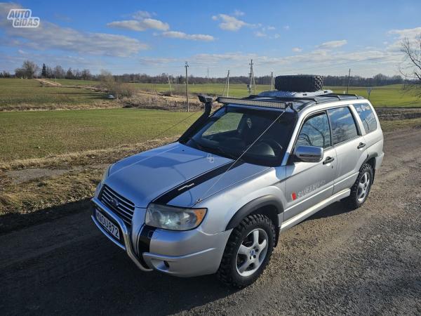 Subaru Forester 2006 Vilkaviškis, ar dzinēja tilpumu 2.00 L un nobraukumu 330 tūkst. km par 2399 €, foto 2 vietnē AUTOMOTO.COM.LV