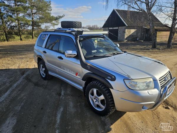 Subaru Forester 2006 Vilkaviškis, ar dzinēja tilpumu 2.00 L un nobraukumu 330 tūkst. km par 2399 €, foto 5 vietnē AUTOMOTO.COM.LV