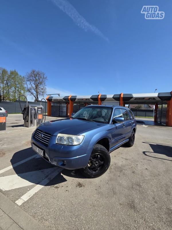 Subaru Forester 2006 Varėna, ar dzinēja tilpumu 2.50 L un nobraukumu 320 tūkst. km par 2500 €, foto 1 vietnē AUTOMOTO.COM.LV