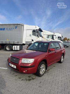 Subaru Forester 2006 Panevēža, ar dzinēja tilpumu 2.00 L un nobraukumu 174 tūkst. km par 2550 €, foto 3 vietnē AUTOMOTO.COM.LV
