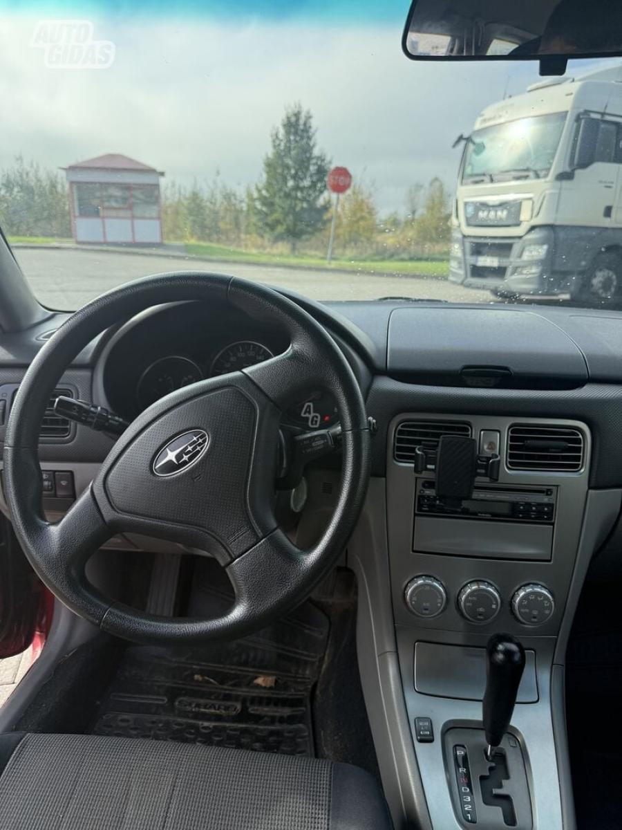 Subaru Forester 2006 Panevēža, ar dzinēja tilpumu 2.00 L un nobraukumu 174 tūkst. km par 2550 €, foto 12 vietnē AUTOMOTO.COM.LV