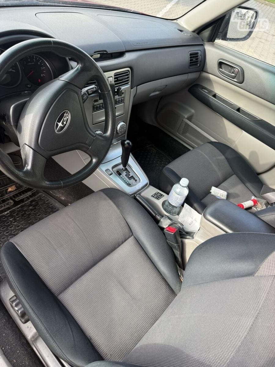 Subaru Forester 2006 Panevēža, ar dzinēja tilpumu 2.00 L un nobraukumu 174 tūkst. km par 2550 €, foto 13 vietnē AUTOMOTO.COM.LV