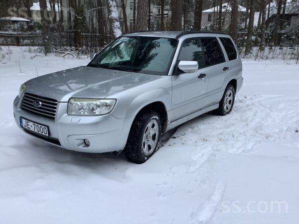 Subaru Forester 2007 Rīga, ar dzinēja tilpumu 2.00 L un nobraukumu 201 tūkst. km par 3200 €, foto 5 vietnē AUTOMOTO.COM.LV