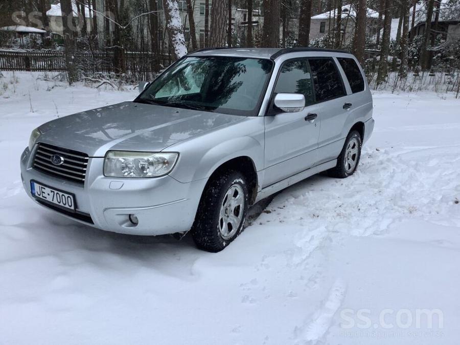 Subaru Forester 2007 in Riga, with an engine capacity of 2.00 L and mileage of 201 thousand km for 3200 €, photo 5 on AUTOMOTO.COM.LV