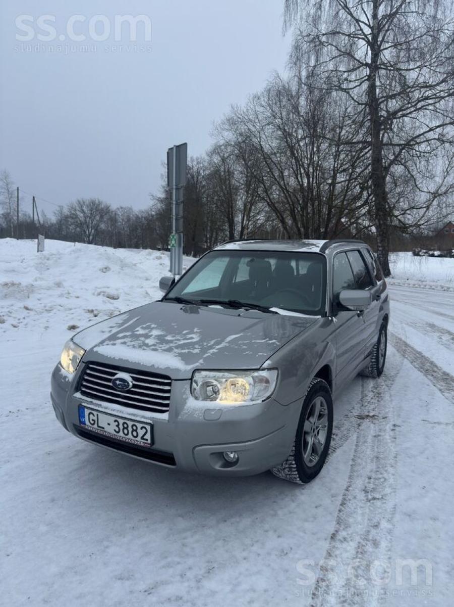 Subaru Forester 2007 in Riga, with an engine capacity of 2.00 L and mileage of 238 thousand km for 2100 €, photo 1 on AUTOMOTO.COM.LV