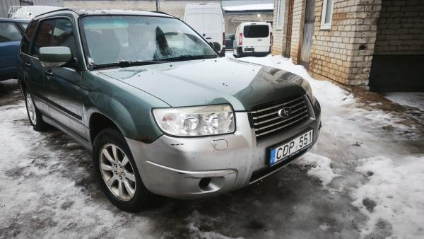 Subaru Forester 2007 in Kaisiadorys, with an engine capacity of 2.00 L and mileage of 221 thousand km for 1499 €, photo 1 on AUTOMOTO.COM.LV