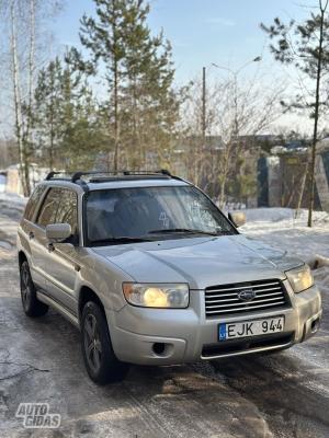 Subaru Forester 2007 in Vilnius, with an engine capacity of 2.50 L and mileage of 301 thousand km for 2400 €, photo  on AUTOMOTO.COM.LV