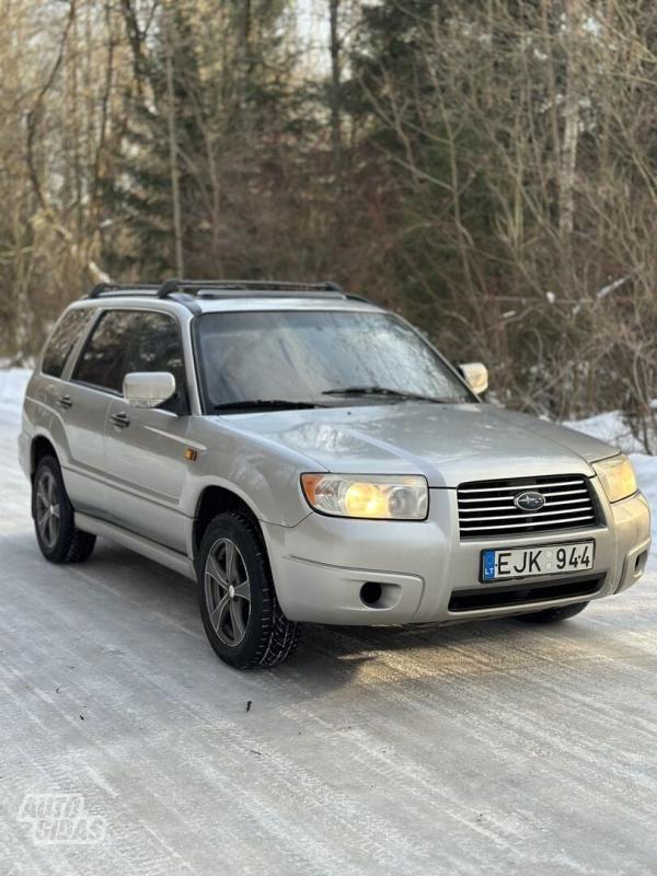 Subaru Forester 2007 in Vilnius, with an engine capacity of 2.50 L and mileage of 301 thousand km for 2400 €, photo 2 on AUTOMOTO.COM.LV