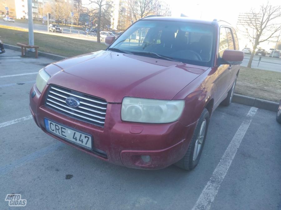 Subaru Forester 2007 in Siauliai, with an engine capacity of 2.00 L and mileage of 354 thousand km for 1650 €, photo 1 on AUTOMOTO.COM.LV