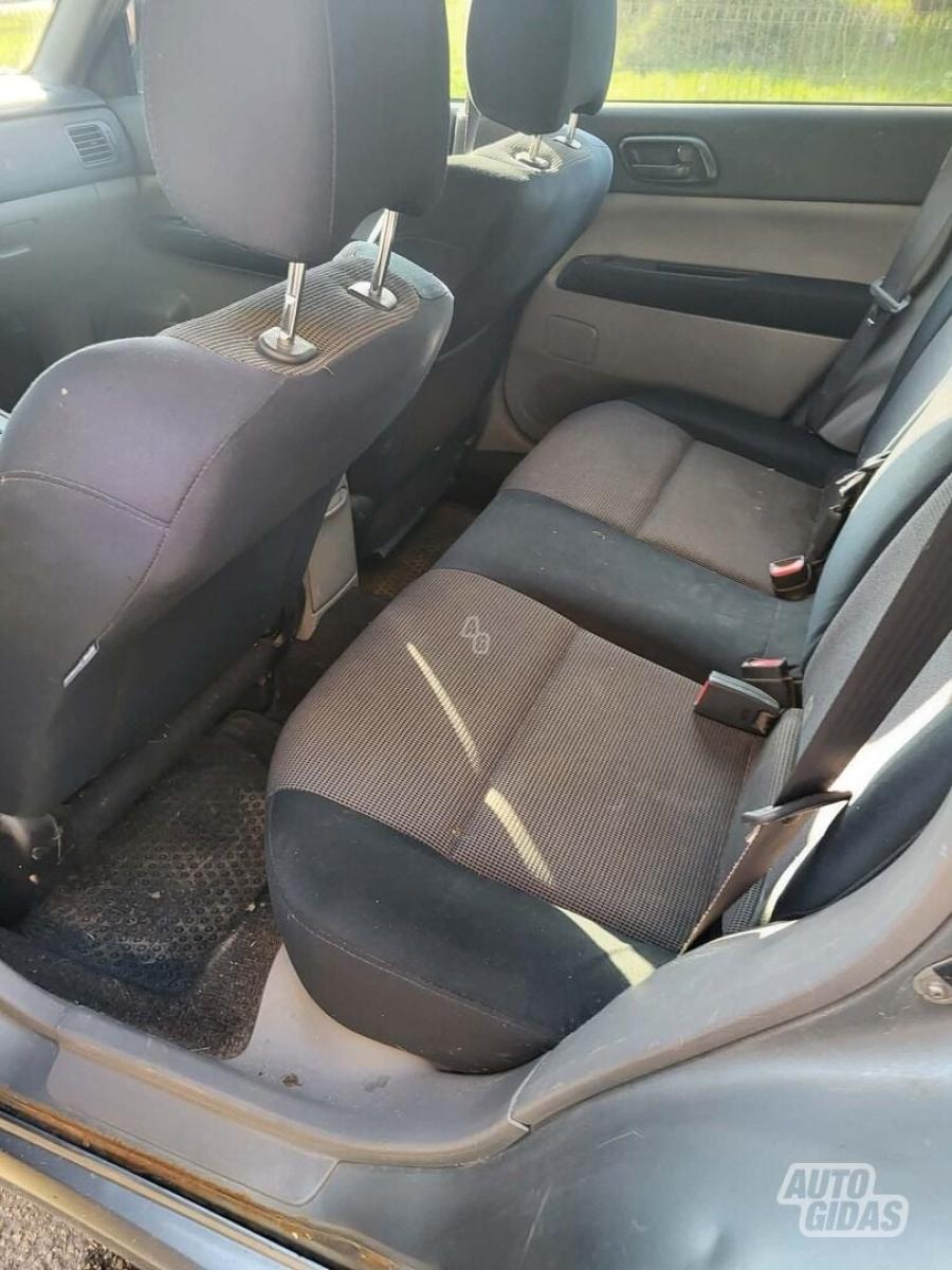 Subaru Forester 2007 in Siauliai, with an engine capacity of 2.00 L and mileage of 330 thousand km for 850 €, photo 5 on AUTOMOTO.COM.LV