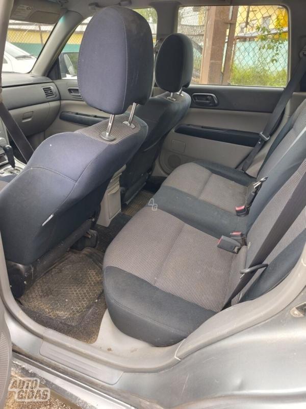 Subaru Forester 2007 Šauļi, ar dzinēja tilpumu 2.00 L un nobraukumu 310 tūkst. km par 999 €, foto 4 vietnē AUTOMOTO.COM.LV