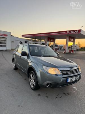 Subaru Forester 2008 in Panevezys, with an engine capacity of 2.00 L and mileage of 300 thousand km for 2750 €, photo 13 on AUTOMOTO.COM.LV