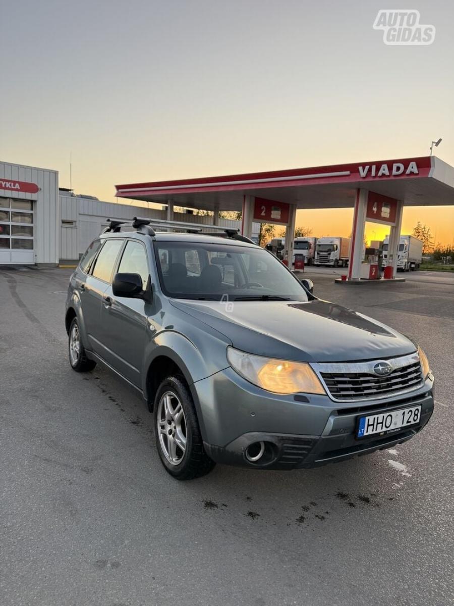 Subaru Forester 2008 in Panevezys, with an engine capacity of 2.00 L and mileage of 300 thousand km for 2750 €, photo 13 on AUTOMOTO.COM.LV
