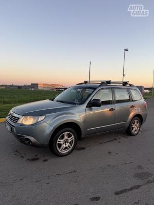Subaru Forester 2008 in Panevezys, with an engine capacity of 2.00 L and mileage of 300 thousand km for 2750 €, photo 16 on AUTOMOTO.COM.LV