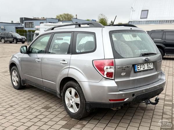 Subaru Forester 2008 in Silute, with an engine capacity of 2.00 L and mileage of 280 thousand km for 2200 €, photo 3 on AUTOMOTO.COM.LV