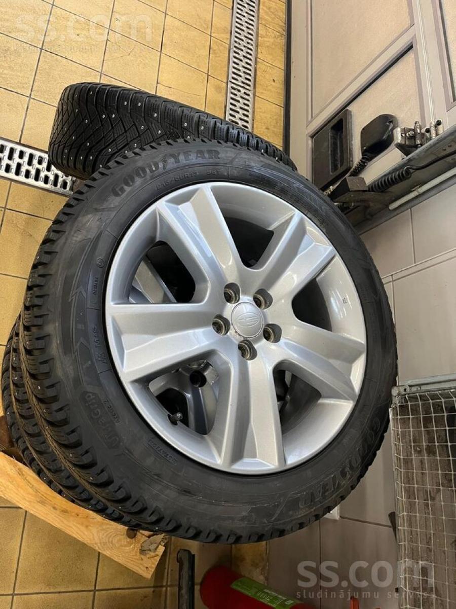 Subaru Forester 2008 Rīga, ar dzinēja tilpumu 2.50 L un nobraukumu 296 tūkst. km par 4000 €, foto 15 vietnē AUTOMOTO.COM.LV