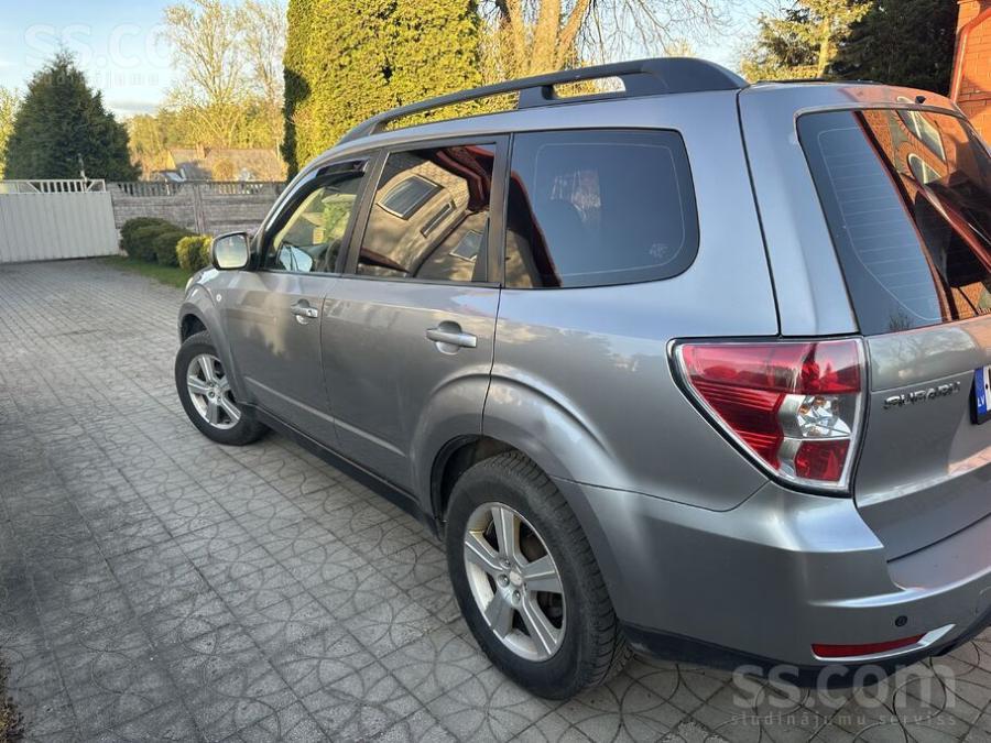 Subaru Forester 2008 Daugavpils, ar dzinēja tilpumu 2.00 L un nobraukumu 263 tūkst. km par 3350 €, foto 8 vietnē AUTOMOTO.COM.LV