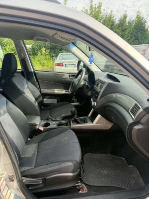 Subaru Forester 2008 in Silute, with an engine capacity of 2.00 L and mileage of 290 thousand km for 2200 €, photo 11 on AUTOMOTO.COM.LV