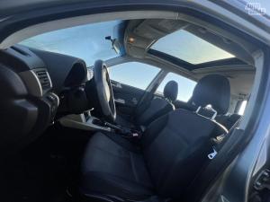 Subaru Forester 2008 in Kaunas, with an engine capacity of 2.00 L and mileage of 299 thousand km for 1100 €, photo 5 on AUTOMOTO.COM.LV