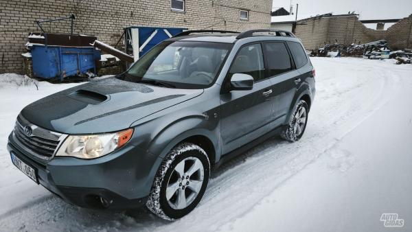Subaru Forester 2009 in Kaisiadorys, with an engine capacity of 2.50 L and mileage of 101 thousand km for 3300 €, photo 3 on AUTOMOTO.COM.LV