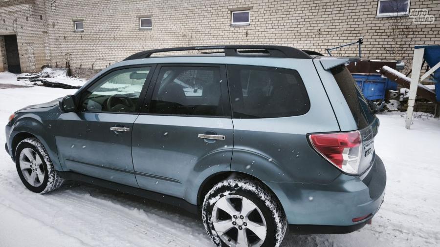 Subaru Forester 2009 in Kaisiadorys, with an engine capacity of 2.50 L and mileage of 101 thousand km for 3300 €, photo 4 on AUTOMOTO.COM.LV