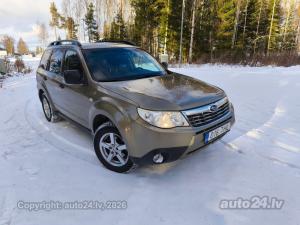 Subaru Forester 2009 in Tartu, with an engine capacity of 2.00 L and mileage of 283 thousand km for 3875 €, photo 3 on AUTOMOTO.COM.LV