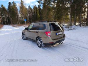 Subaru Forester 2009 in Tartu, with an engine capacity of 2.00 L and mileage of 283 thousand km for 3875 €, photo 4 on AUTOMOTO.COM.LV