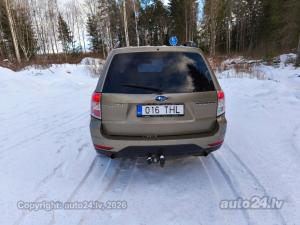Subaru Forester 2009 in Tartu, with an engine capacity of 2.00 L and mileage of 283 thousand km for 3875 €, photo 6 on AUTOMOTO.COM.LV
