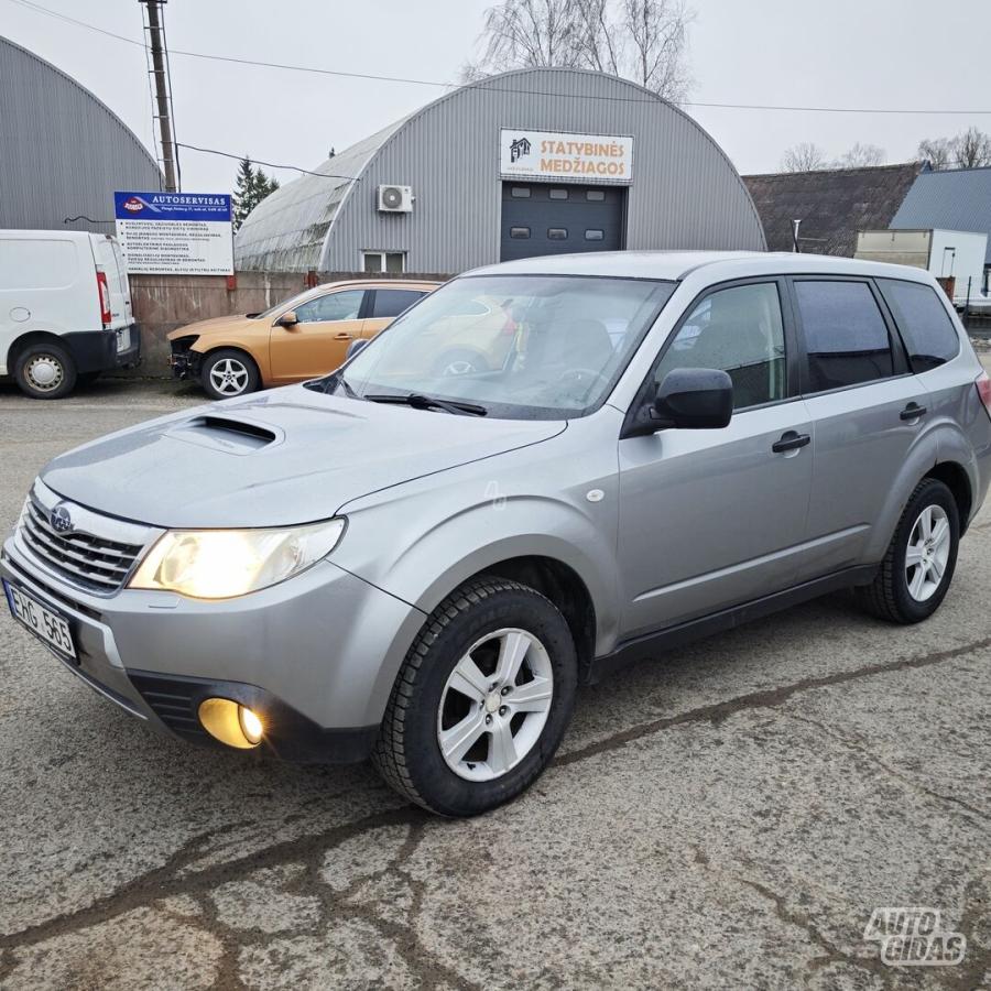 Subaru Forester 2009 in Plunge, with an engine capacity of 2.00 L and mileage of 220 thousand km for 2050 €, photo 2 on AUTOMOTO.COM.LV