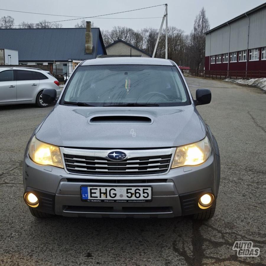 Subaru Forester 2009 in Plunge, with an engine capacity of 2.00 L and mileage of 220 thousand km for 2050 €, photo 3 on AUTOMOTO.COM.LV