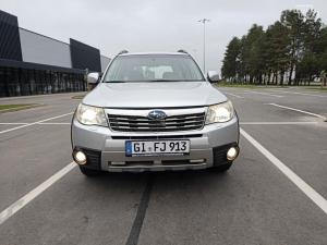 Subaru Forester 2009 in Utena, with an engine capacity of 2.00 L and mileage of 193 thousand km for 5900 €, photo 3 on AUTOMOTO.COM.LV
