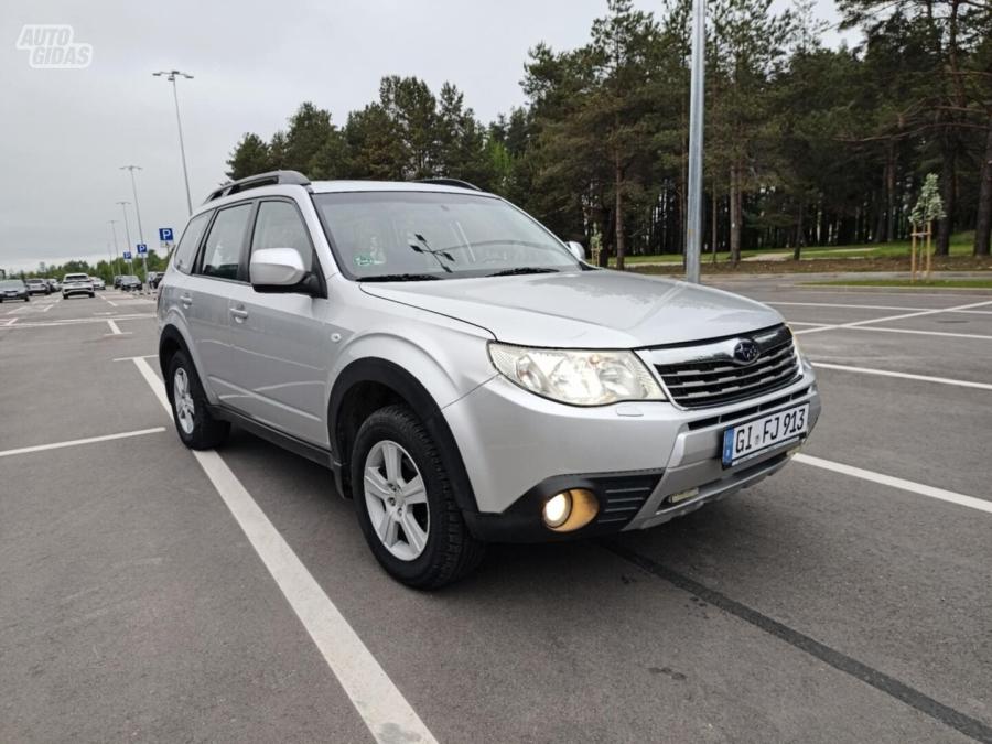 Subaru Forester 2009 Utena, ar dzinēja tilpumu 2.00 L un nobraukumu 193 tūkst. km par 5500 €, foto 1 vietnē AUTOMOTO.COM.LV