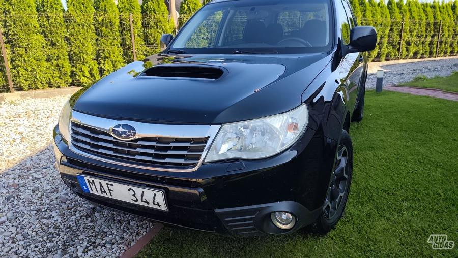 Subaru Forester 2009 in Marijampole, with an engine capacity of 2.00 L and mileage of 309 thousand km for 950 €, photo 3 on AUTOMOTO.COM.LV
