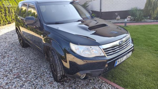 Subaru Forester 2009 in Marijampole, with an engine capacity of 2.00 L and mileage of 309 thousand km for 950 €, photo 5 on AUTOMOTO.COM.LV