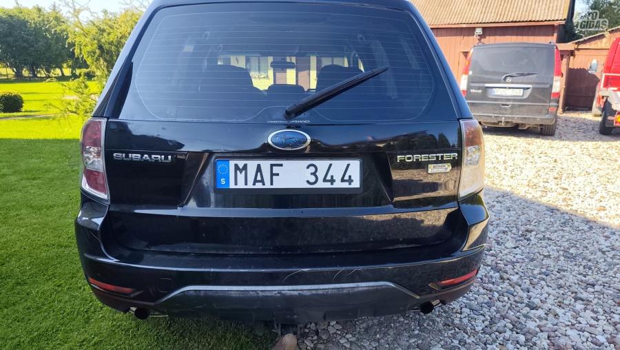 Subaru Forester 2009 in Marijampole, with an engine capacity of 2.00 L and mileage of 309 thousand km for 950 €, photo 8 on AUTOMOTO.COM.LV
