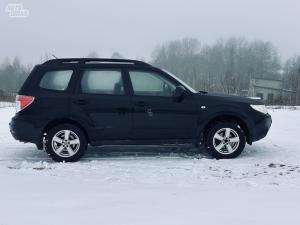Subaru Forester 2010 Viļņa, ar dzinēja tilpumu 2.00 L un nobraukumu 270 tūkst. km par 3650 €, foto 4 vietnē AUTOMOTO.COM.LV