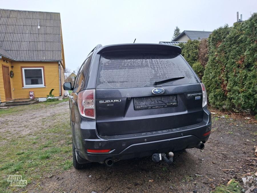 Subaru Forester 2010 Panevēža, ar dzinēja tilpumu 2.00 L un nobraukumu 534 tūkst. km par 1200 €, foto 6 vietnē AUTOMOTO.COM.LV