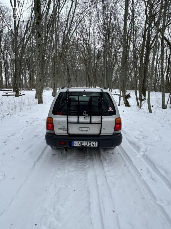 Subaru Forester 2010 in Sakiai, with an engine capacity of 2.00 L and mileage of 266 thousand km for 1600 €, photo 4 on AUTOMOTO.COM.LV