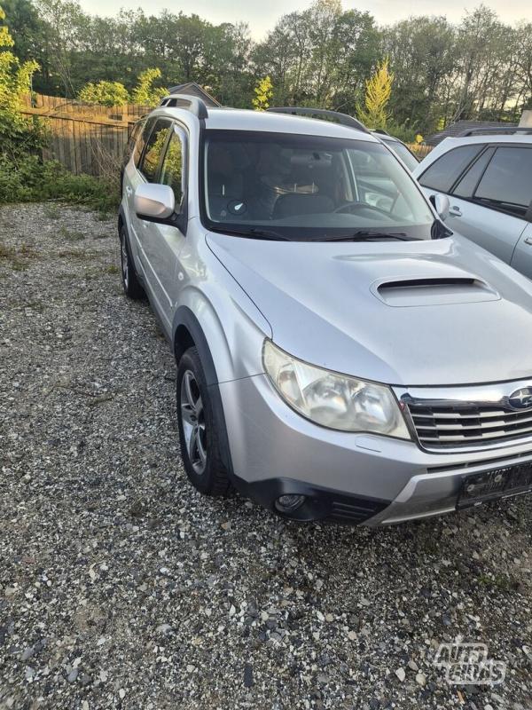 Subaru Forester 2010 Kauņa, ar dzinēja tilpumu 2.00 L un nobraukumu 250 tūkst. km par 1700 €, foto 3 vietnē AUTOMOTO.COM.LV