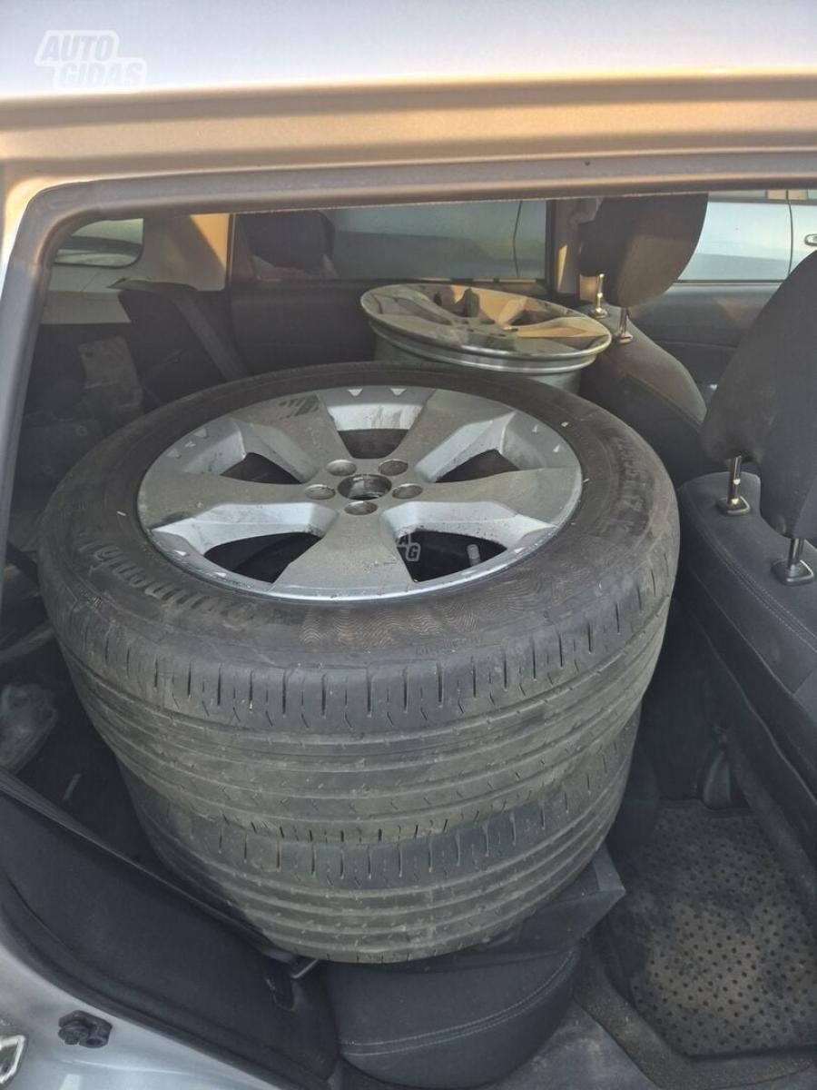 Subaru Forester 2010 Kauņa, ar dzinēja tilpumu 2.00 L un nobraukumu 250 tūkst. km par 1700 €, foto 6 vietnē AUTOMOTO.COM.LV