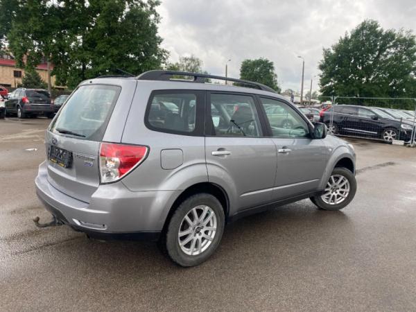 Subaru Forester 2010 Rīga, ar dzinēja tilpumu 2.00 L un nobraukumu 219 tūkst. km par 6450 €, foto 2 vietnē AUTOMOTO.COM.LV