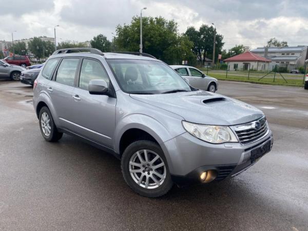 Subaru Forester 2010 Rīga, ar dzinēja tilpumu 2.00 L un nobraukumu 219 tūkst. km par 6450 €, foto 3 vietnē AUTOMOTO.COM.LV