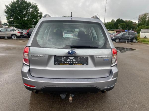Subaru Forester 2010 Rīga, ar dzinēja tilpumu 2.00 L un nobraukumu 219 tūkst. km par 6450 €, foto 6 vietnē AUTOMOTO.COM.LV