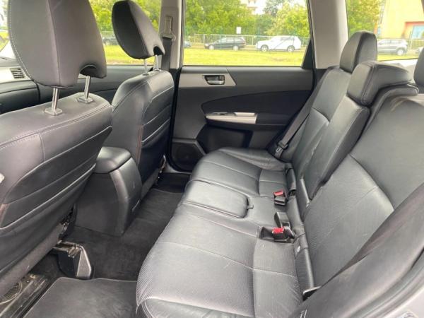 Subaru Forester 2010 Rīga, ar dzinēja tilpumu 2.00 L un nobraukumu 219 tūkst. km par 6450 €, foto 8 vietnē AUTOMOTO.COM.LV